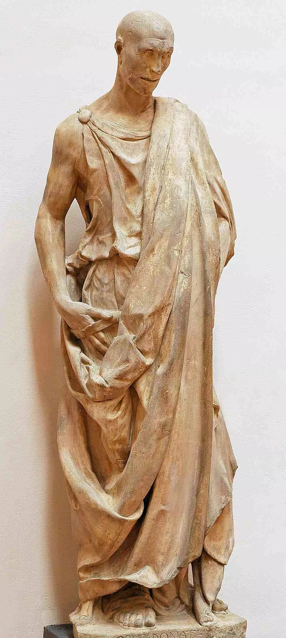 Pravieša marmora statuja