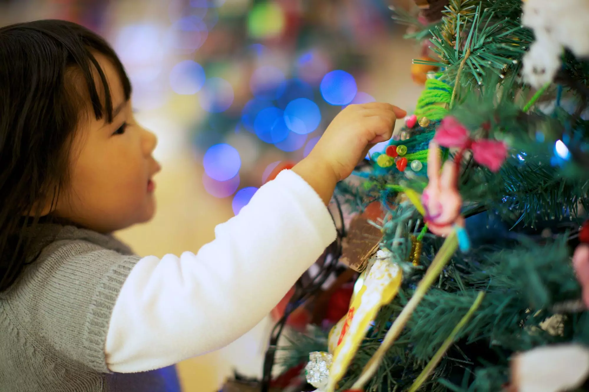 Kepiye carane sampeyan ngucapake "Merry Christmas" ing basa Jepang?