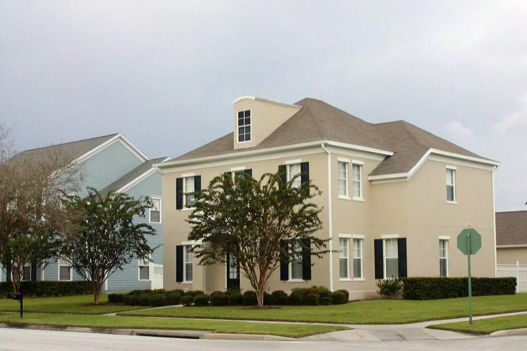 Neotraditionelles Haus in Celebration, Florida.