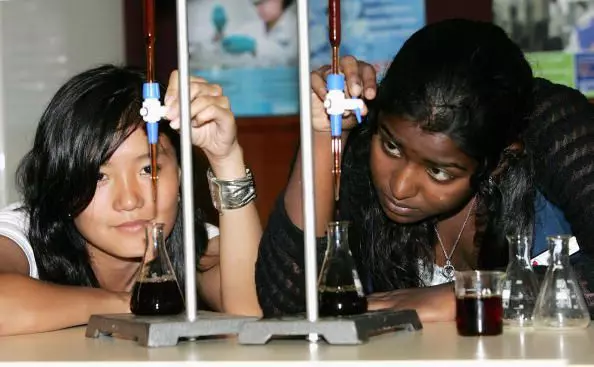 Projetos de feiras de ciências estudantis podem fazer a diferença.