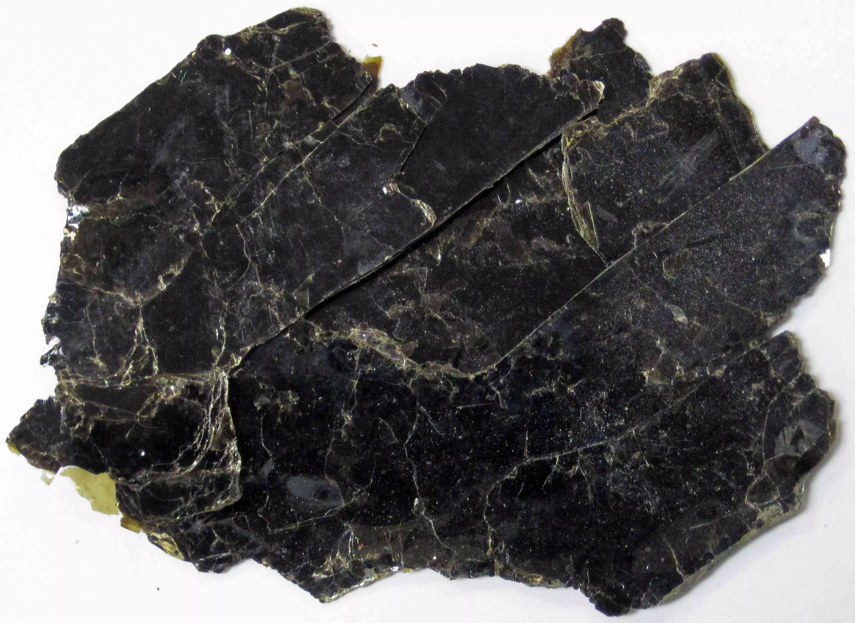 Biotite mica