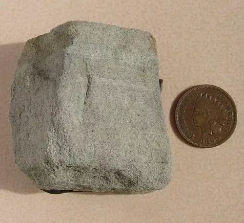 Siltstone เป็นหินที่ทำจากทรายและตะกอนดินเหนียว