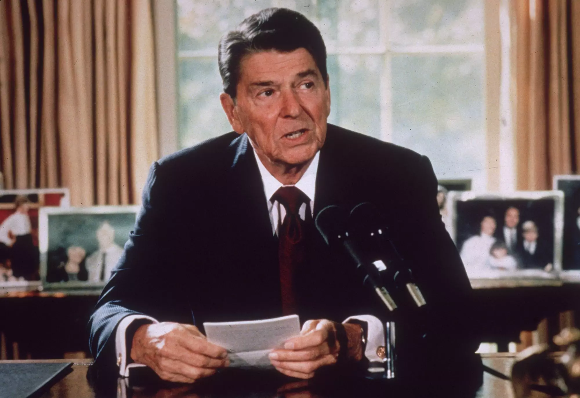 Ronald Reagan: Mopresidente oa bo40 oa United States