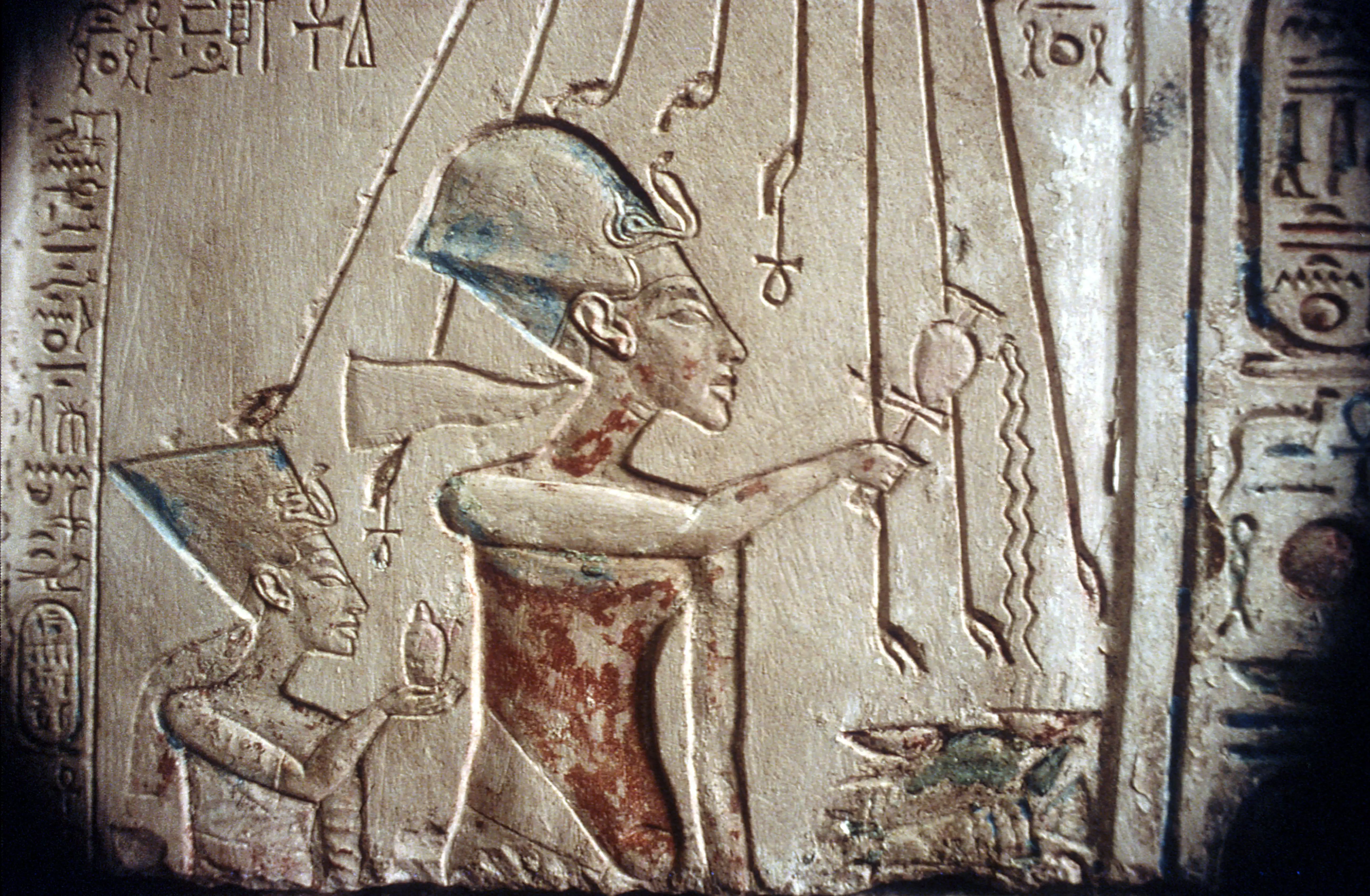 Akhenaton och Nefertiti - Amarna-stil!