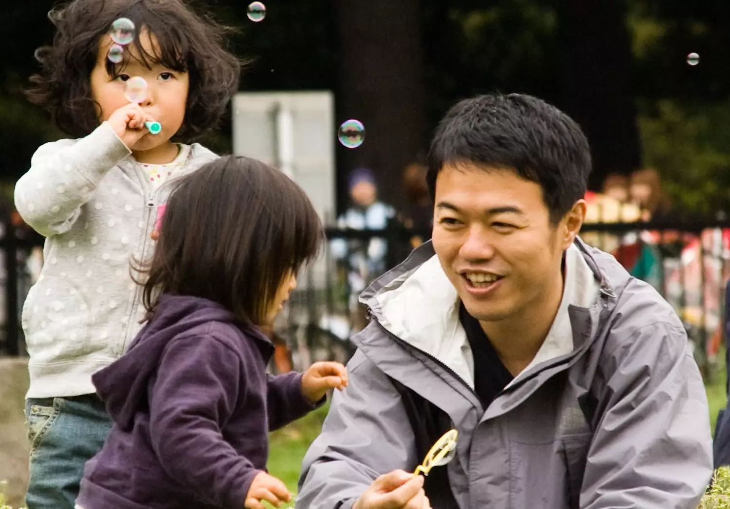 Japaneseapon medeniýetinde Atalar gününi bellemek