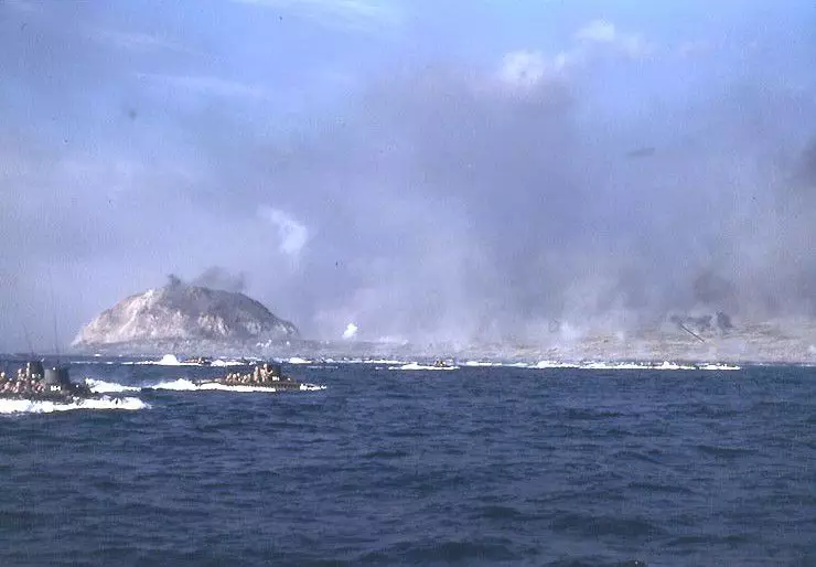 iwo-jima-large.jpg