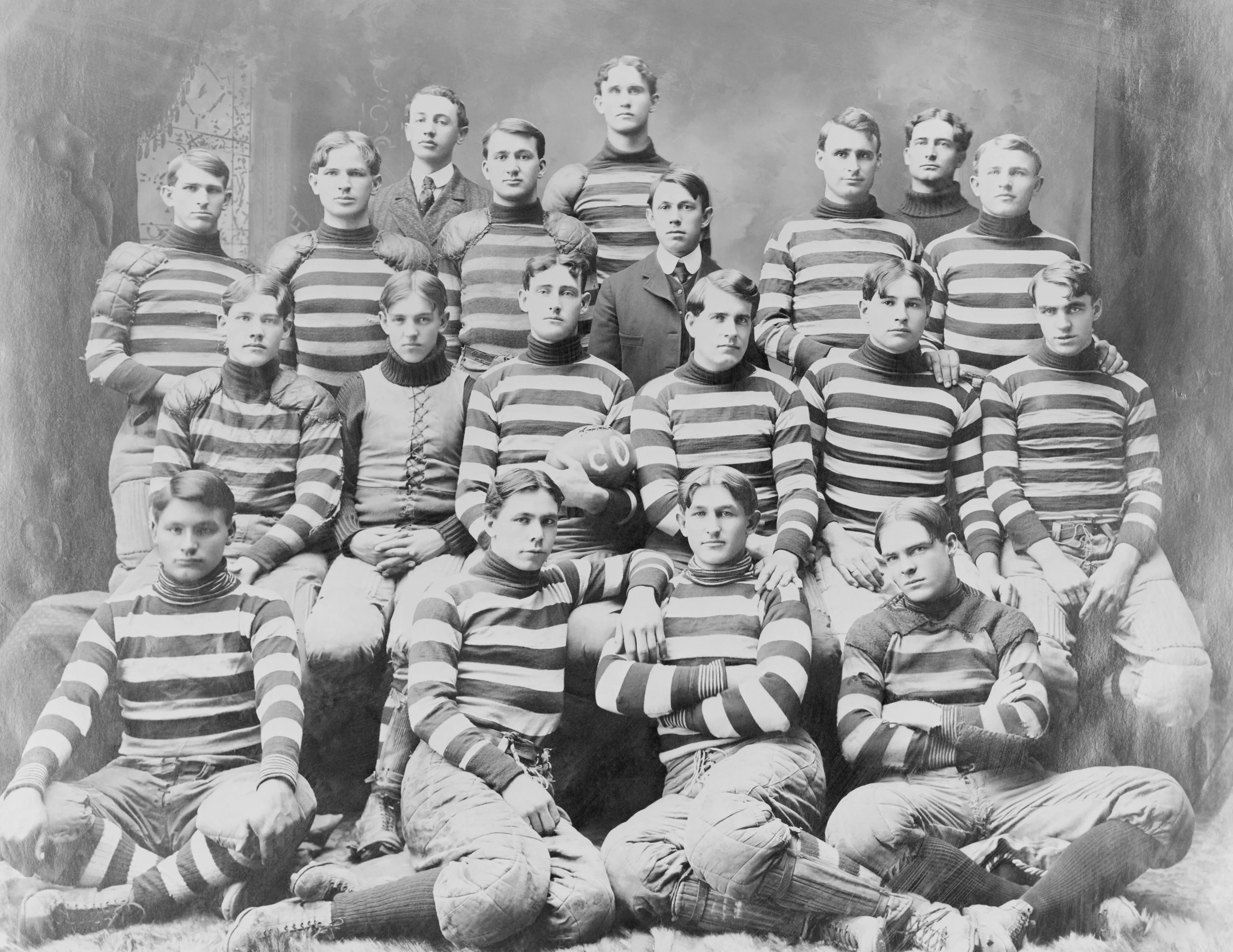 Joukkueen muotokuva Early Oklahoma University -jalkapallojoukkueesta