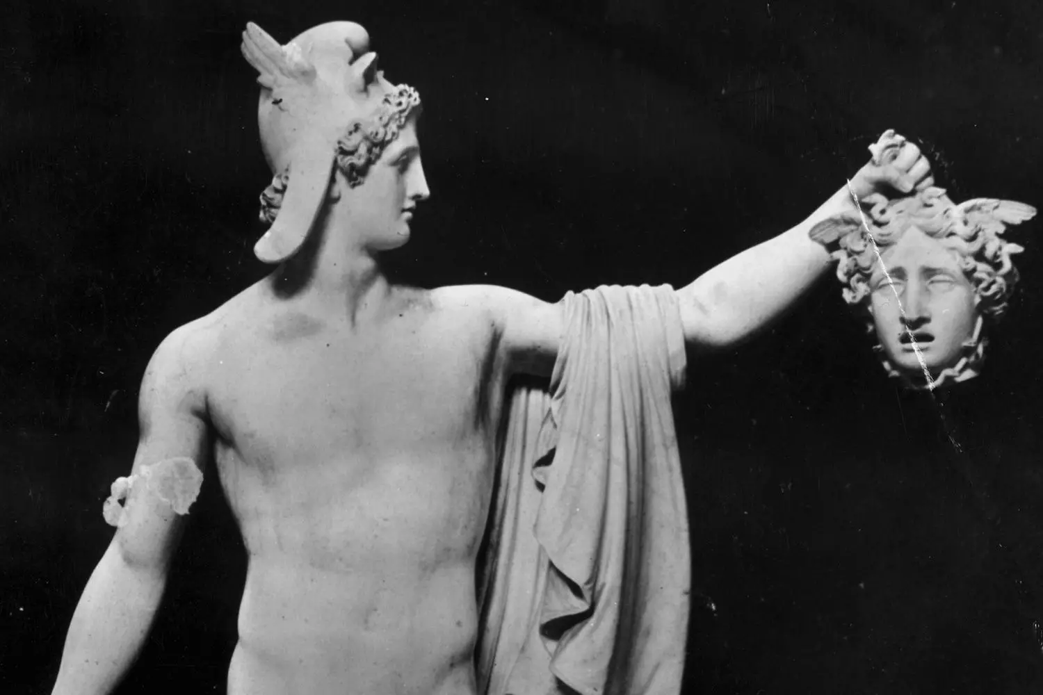 Gresiýanyň mifologiýasynda Perseusyň roly nähili?