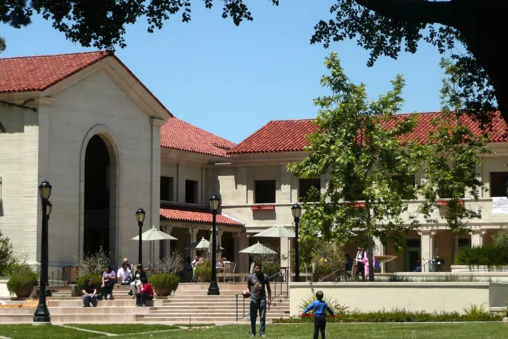 Pomona College