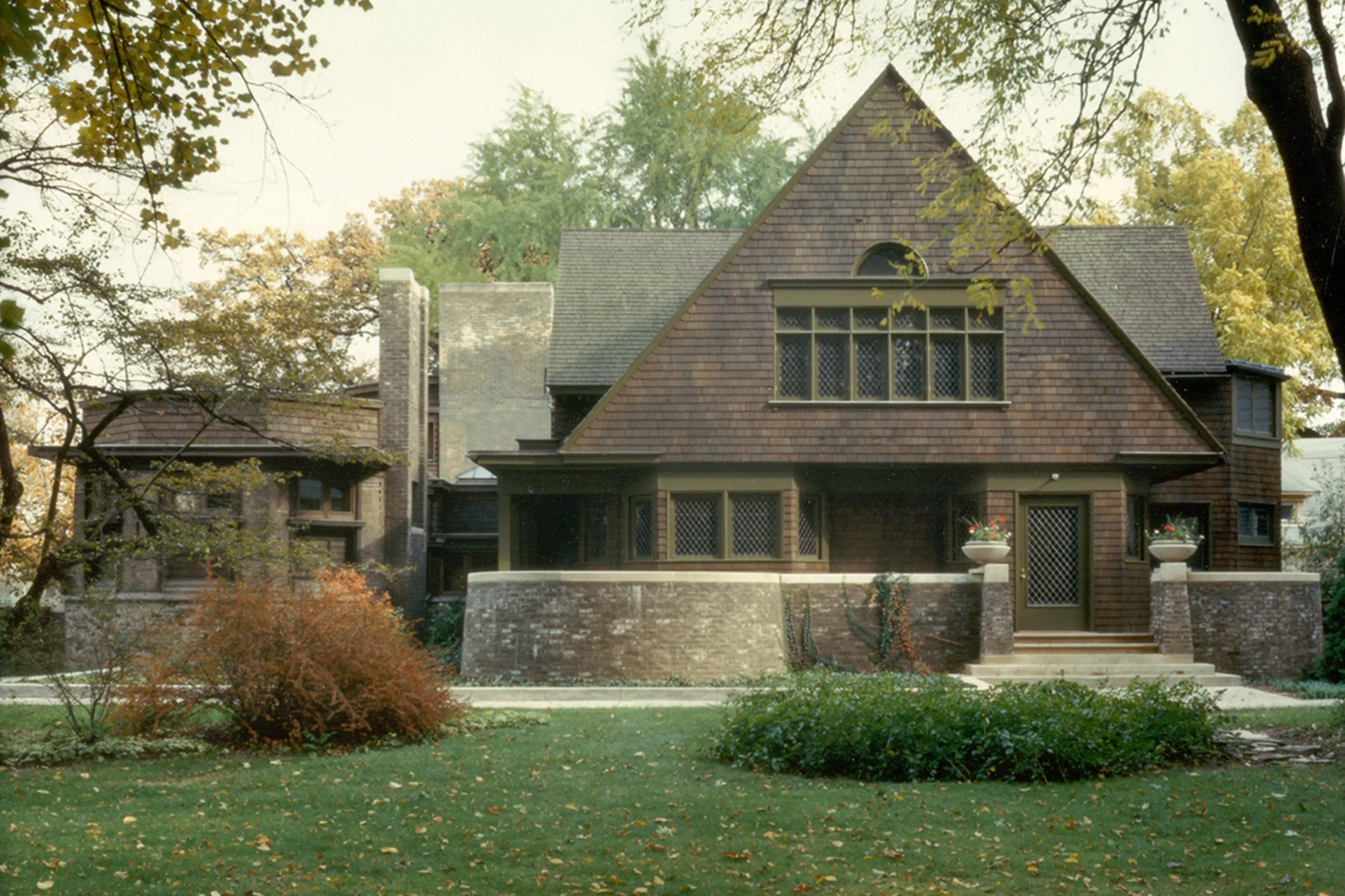 Frank Lloyd Wright namų vakarinis fasadas Oak Park, Ilinojaus valstijoje