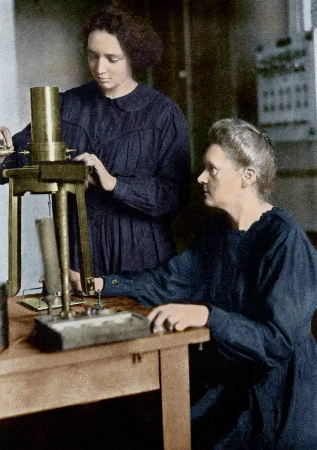 Marie Curie a její dcera Irene
