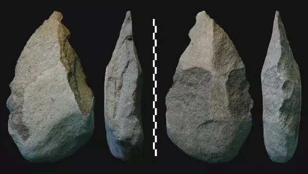 Eldste Acheulean Handaxe fra Kokiselei, Kenya