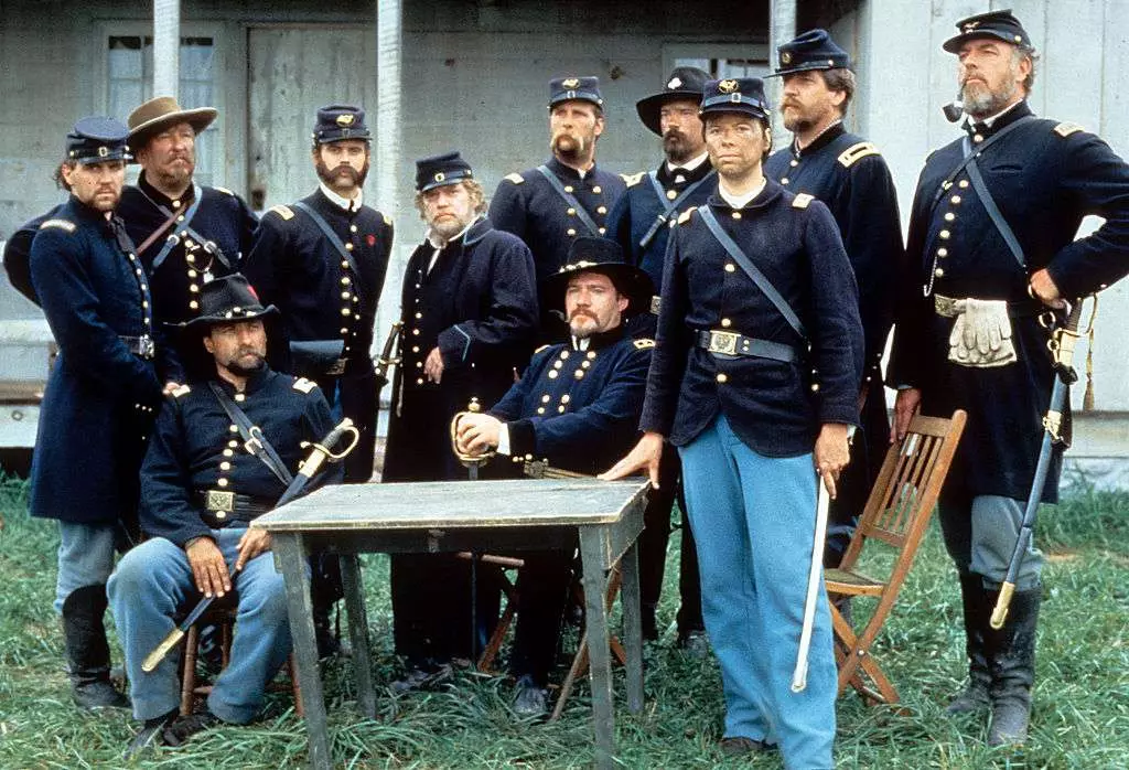 Soldados posando em uma cena do filme 'Gettysburg'