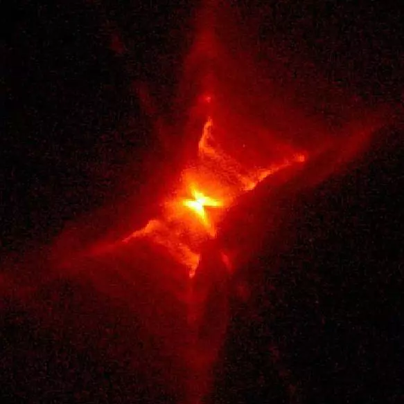 Red Rectangle Nebula ke mohlala oa protoplanetary nebula le bipolar nebula.