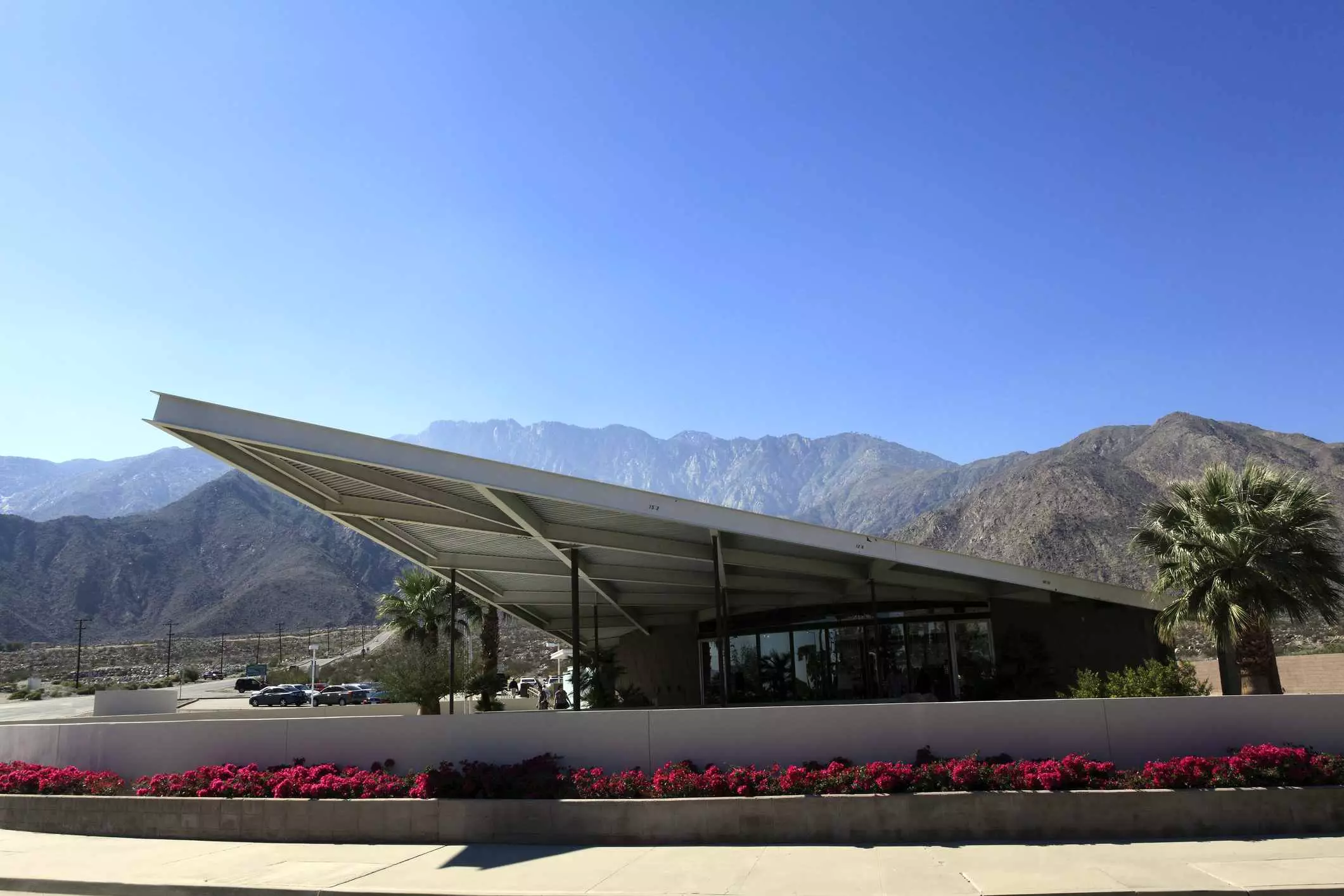 Exterior del centre de visitants de Palm Springs.