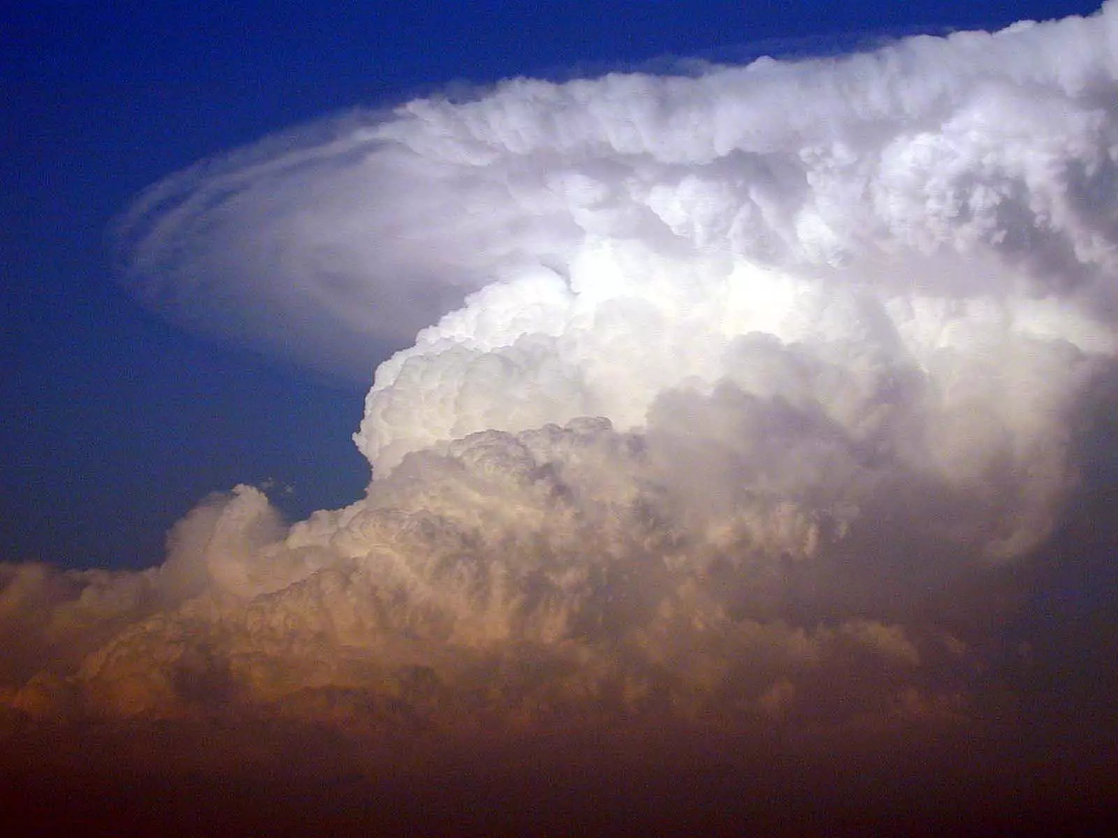 Nube de yunque