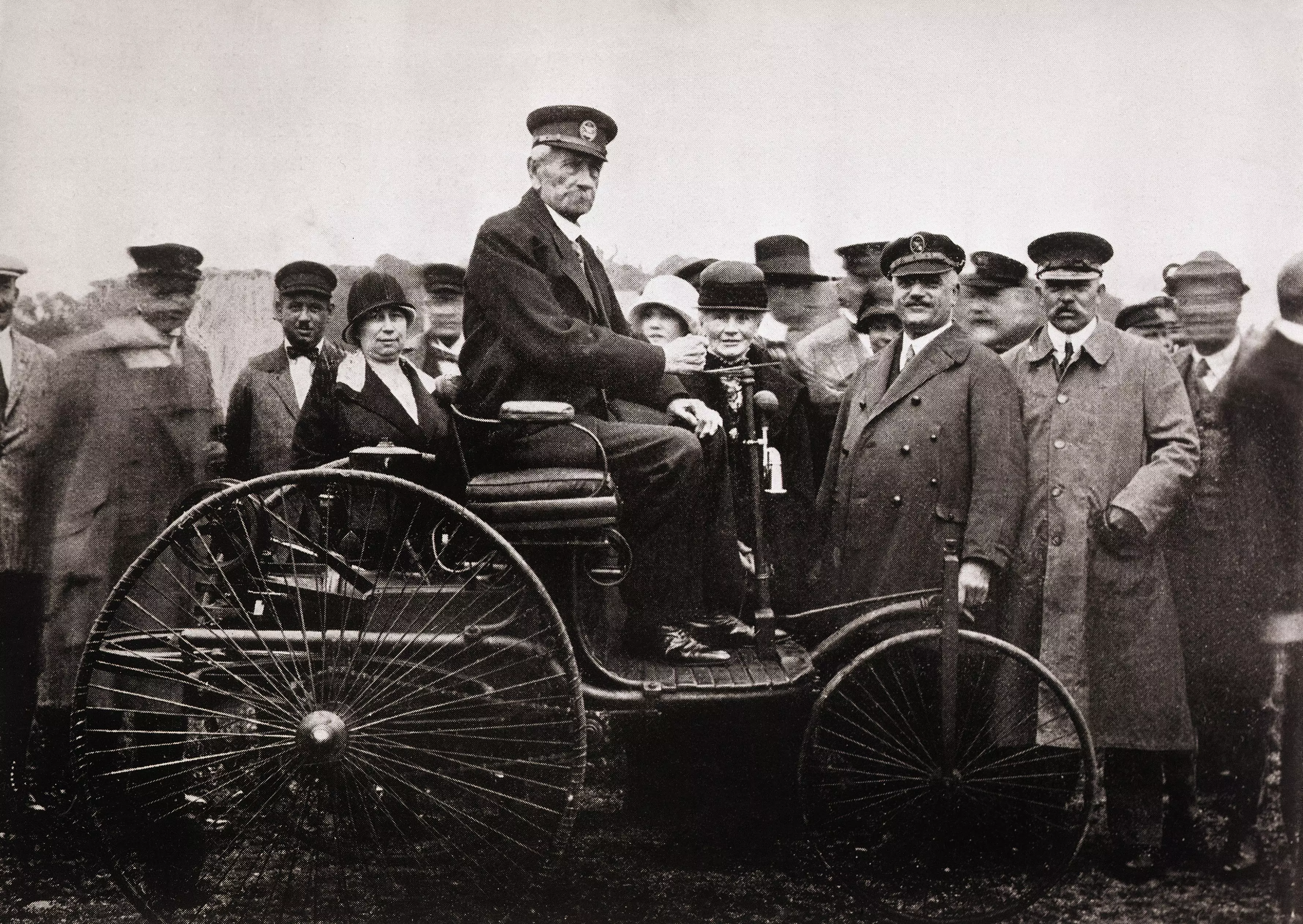 کارل بنز و اولین خودروی کاربردی