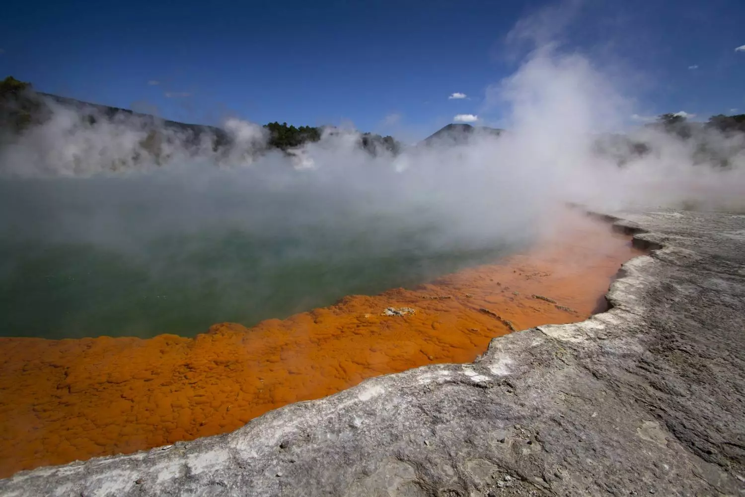 Champagne Pool Hot Spring