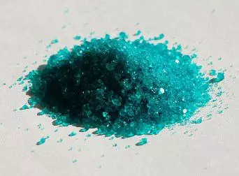Dëst ass eng Probe vun Nickel (II) Sulfat Hexahydrat, och einfach als Nickelsulfat bekannt.