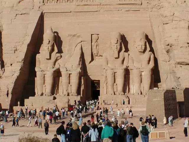 ប្រាសាទ Abu Simbel Greater