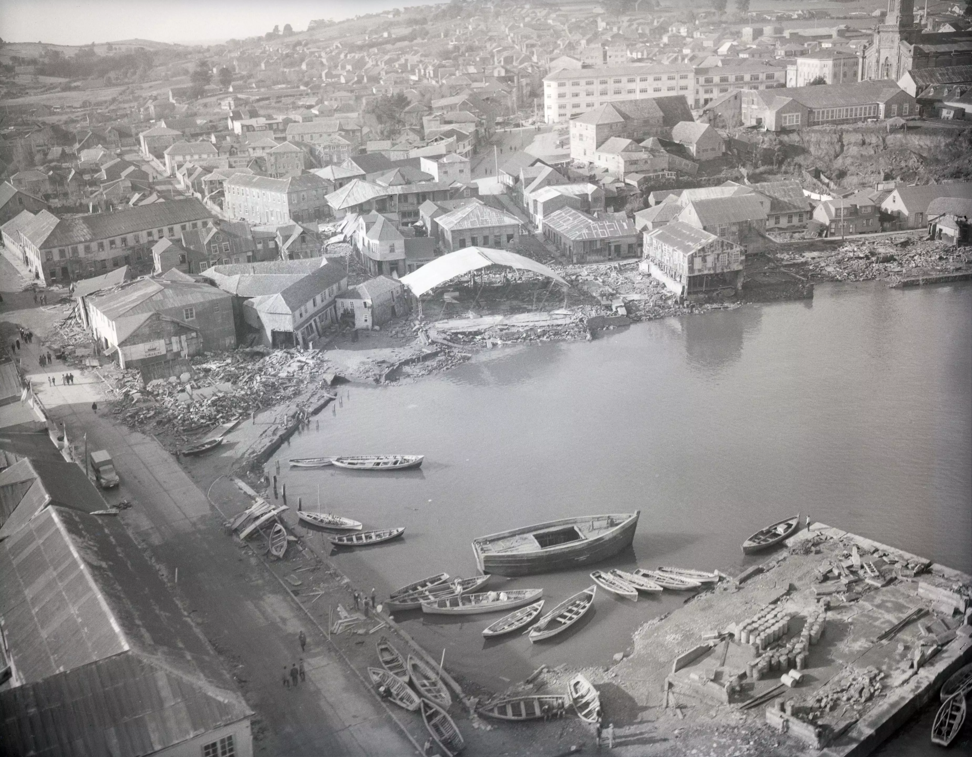Aerial Of Waterfront Jordskælvsskade