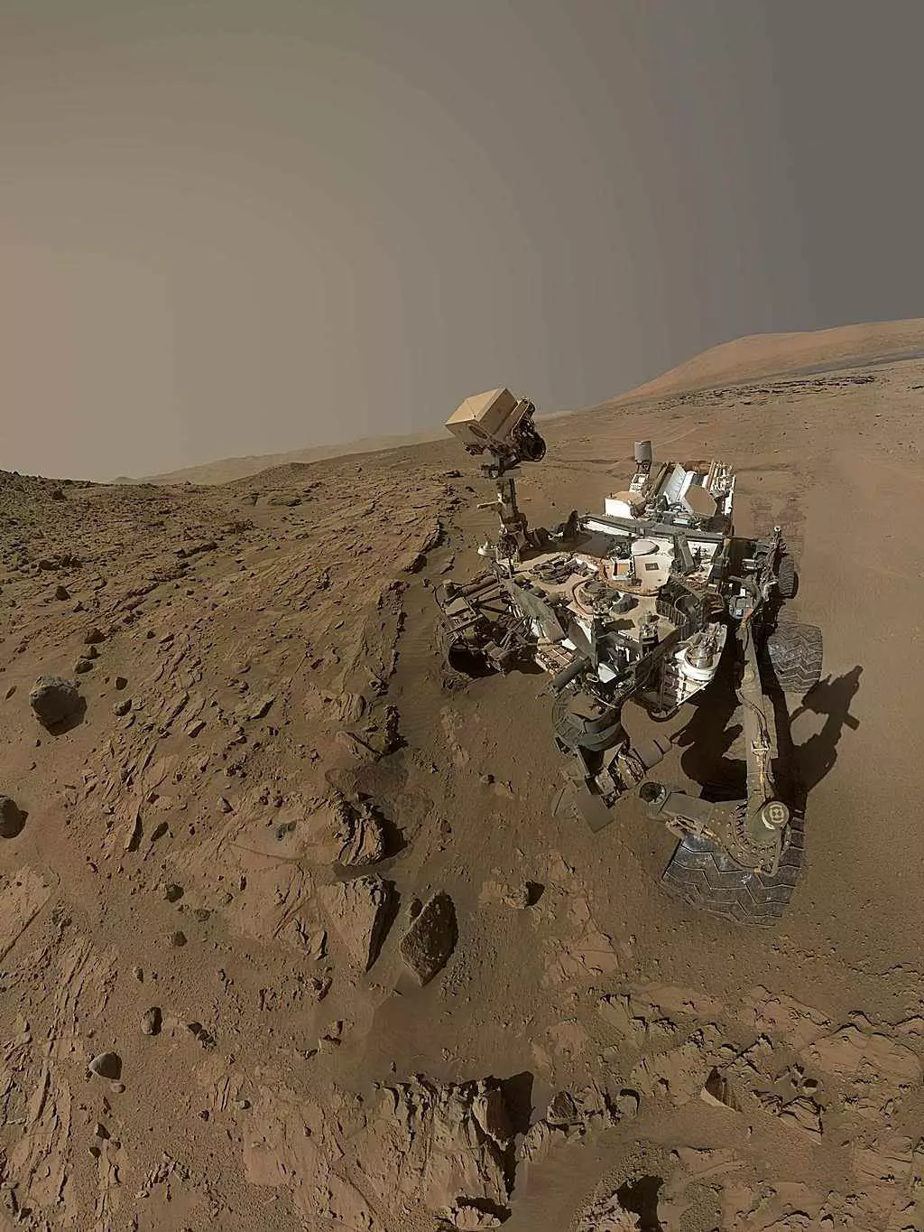 curiosity-rover-selfie-Windjana-holes-PIA18390-br2.jpg