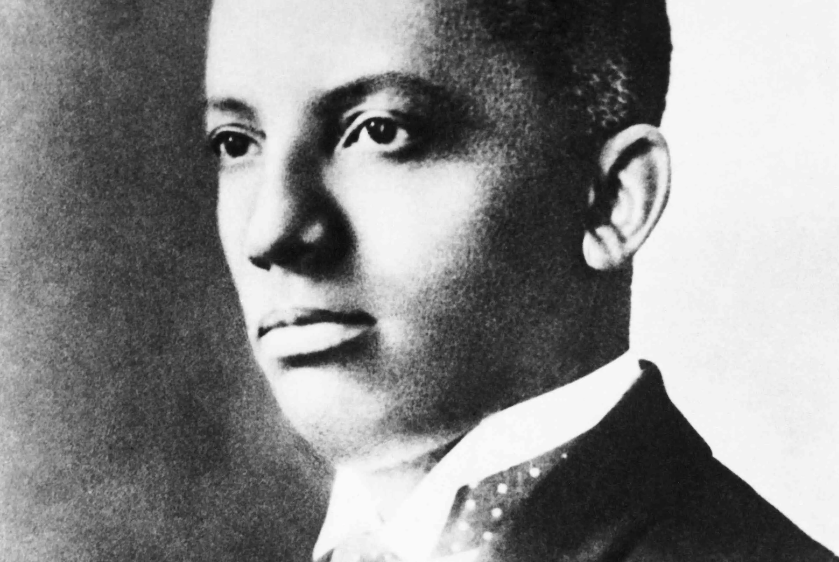 Carter Woodson alboko profila