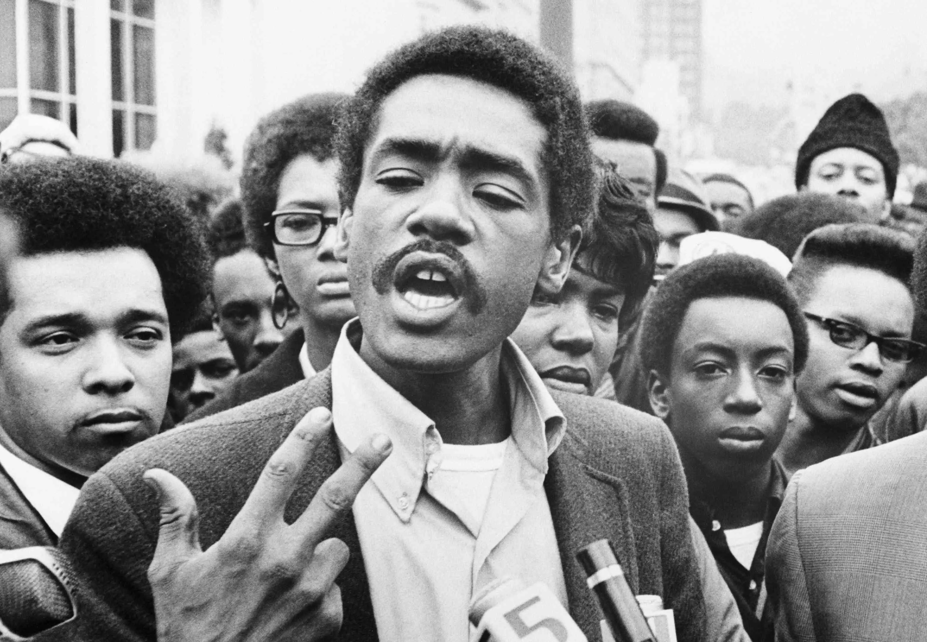 Fekete Párduc Bobby Seale