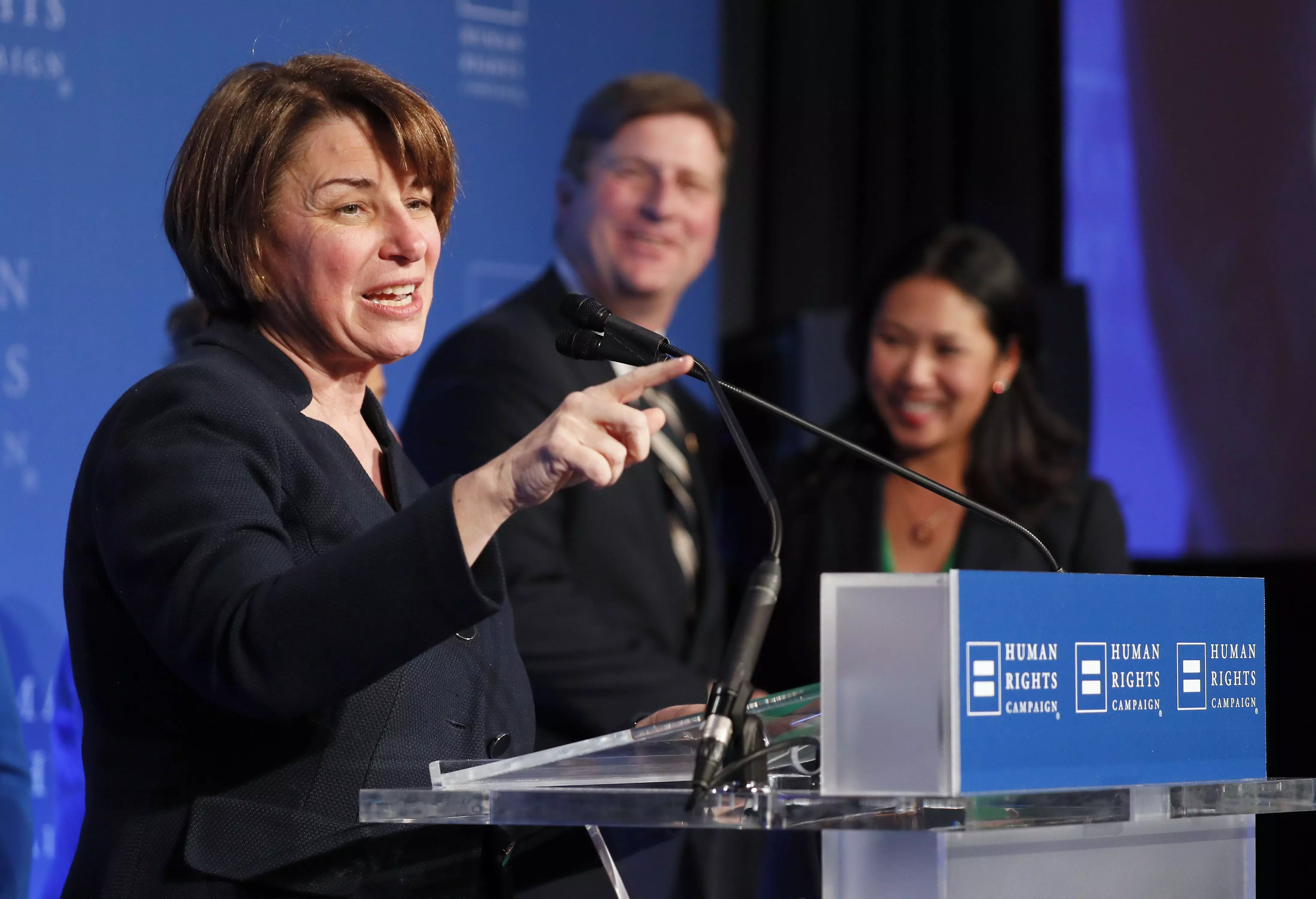 အမေရိကန် အထက်လွှတ်တော်အမတ် Amy Klobuchar