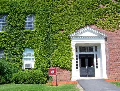 Merritt Hall in SUNY Potsdam