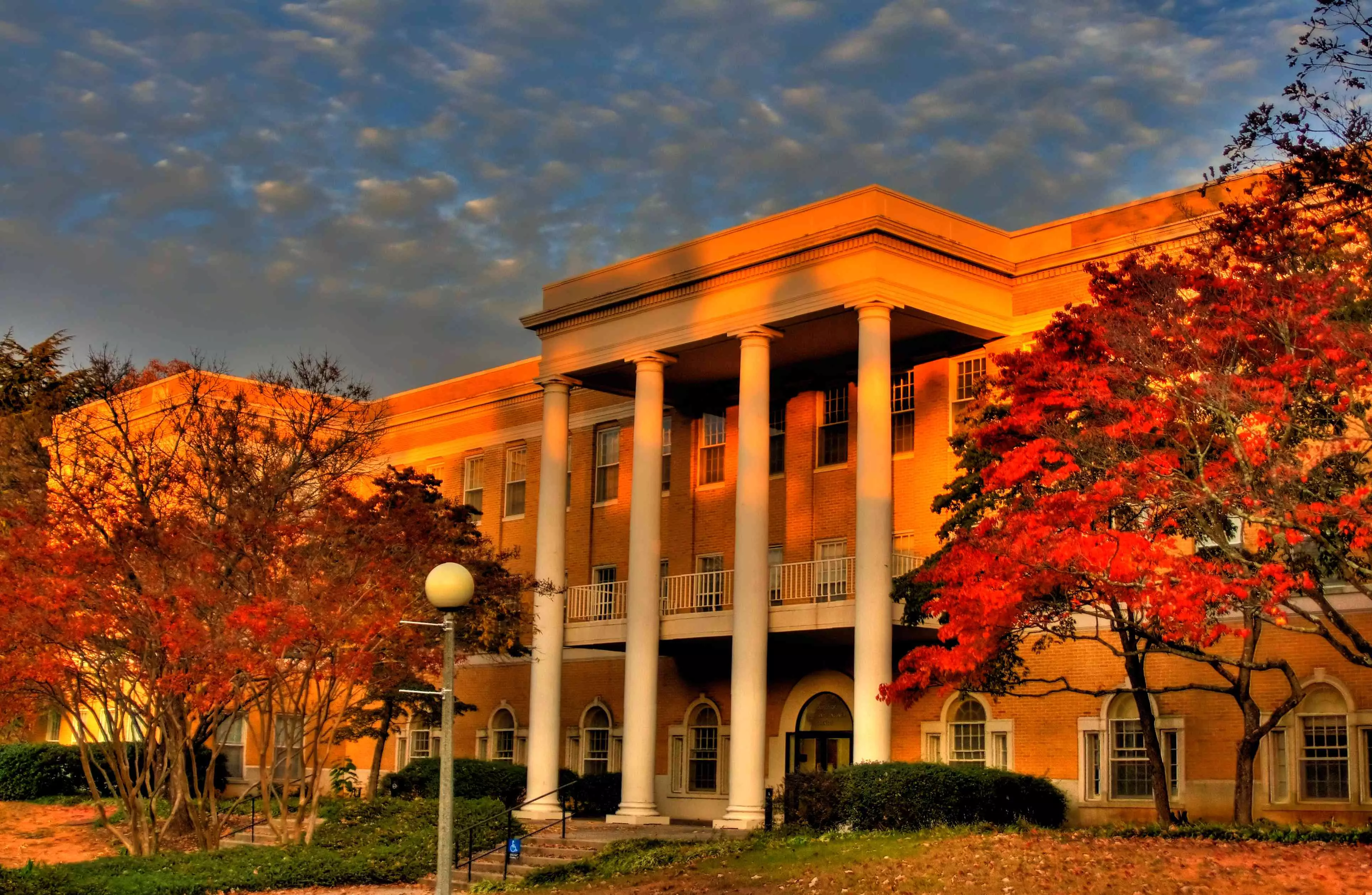 Здание потребительской науки Университета Джорджии