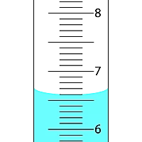 量筒中的液體彎月面讀數為 6.6 毫升