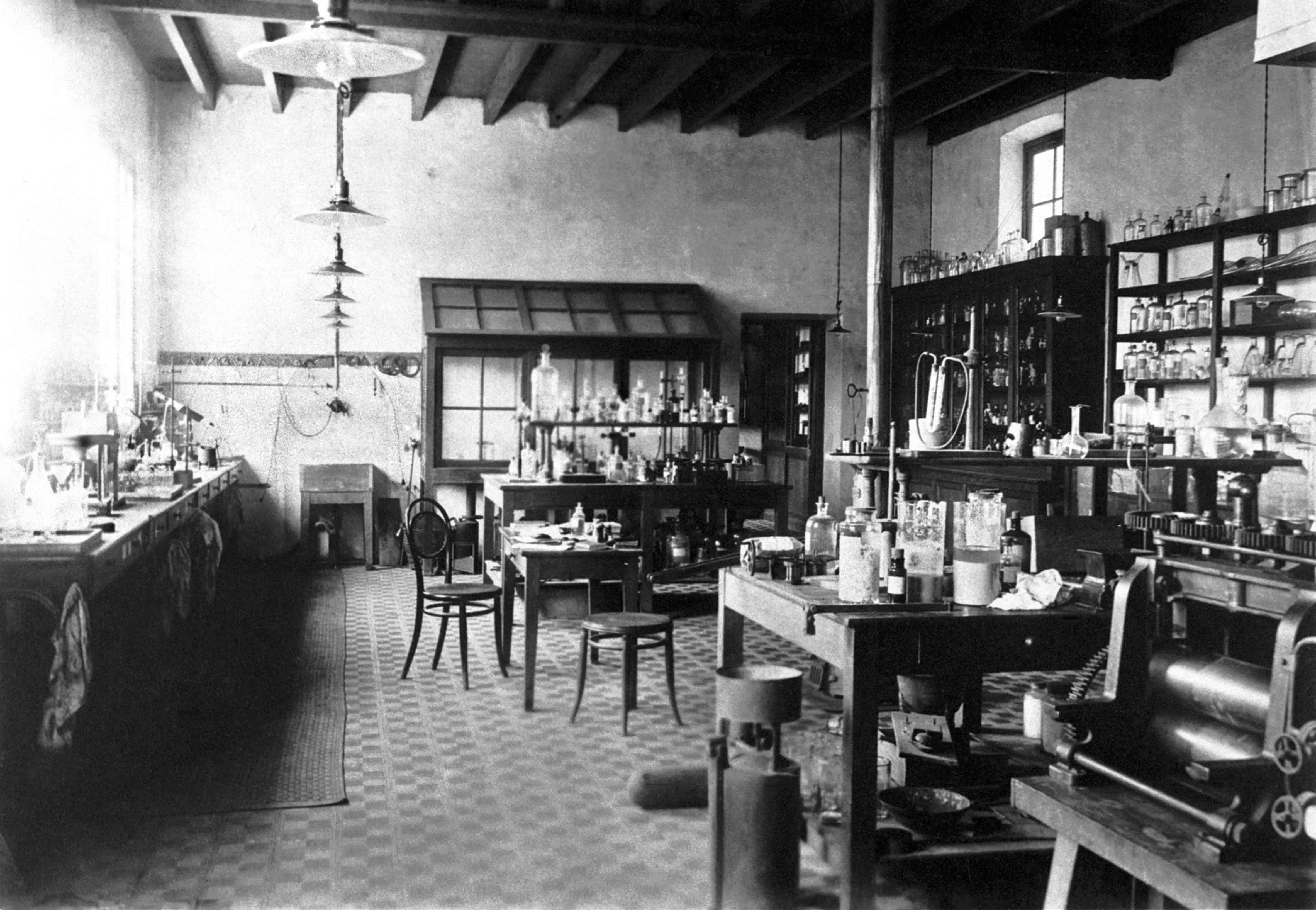 Alfred Nobelin Sanremodakı villasındakı laboratoriyası, 1890-cı illər