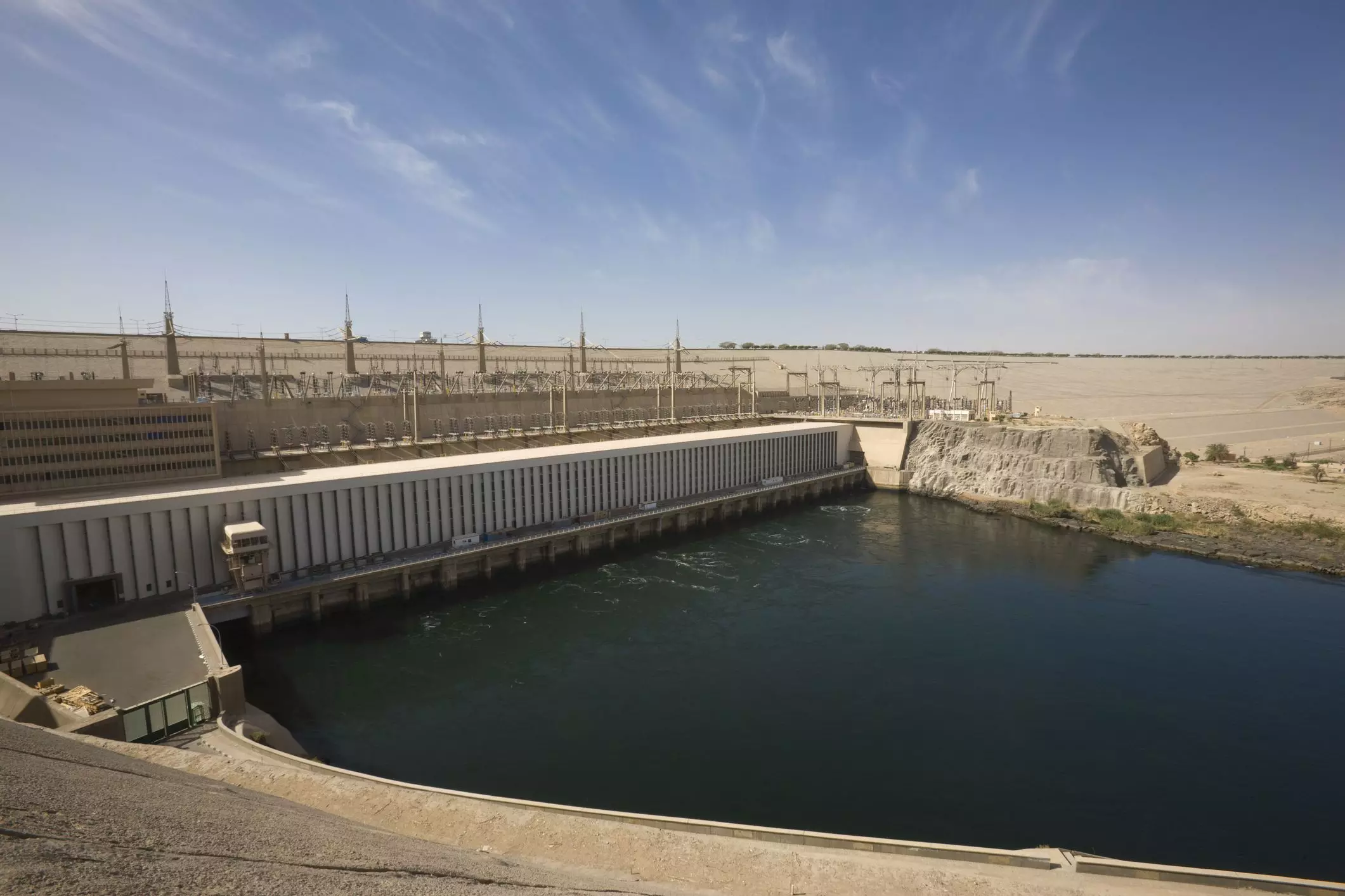 Aswan High Dam Kontrollen den Nile River