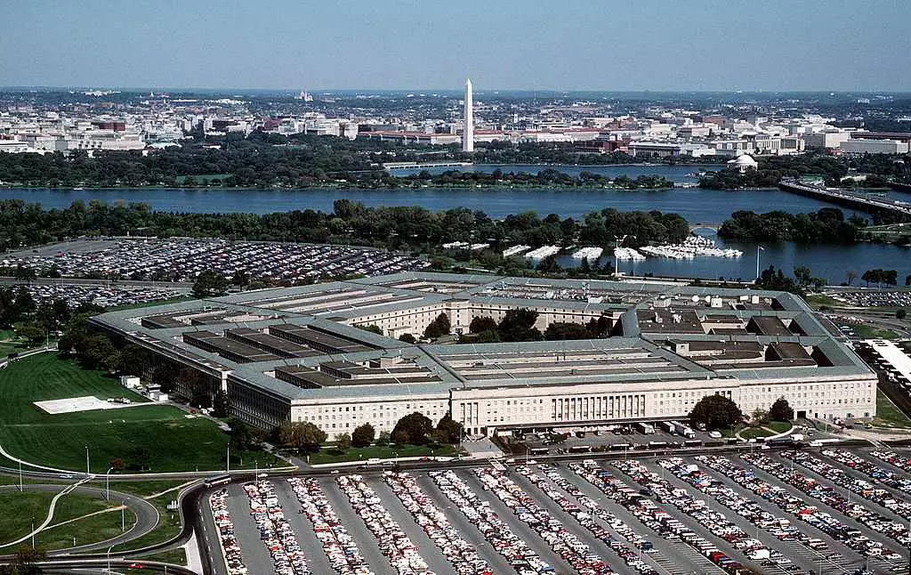 Va'aiga i luga ole laiga ole Pentagon, le laumua o le US Department of Defense.