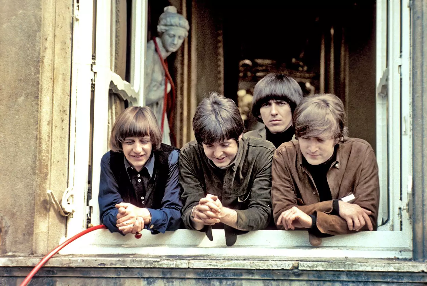 10 Lagu Beatles Terbaik Dengan Tema Falsafah