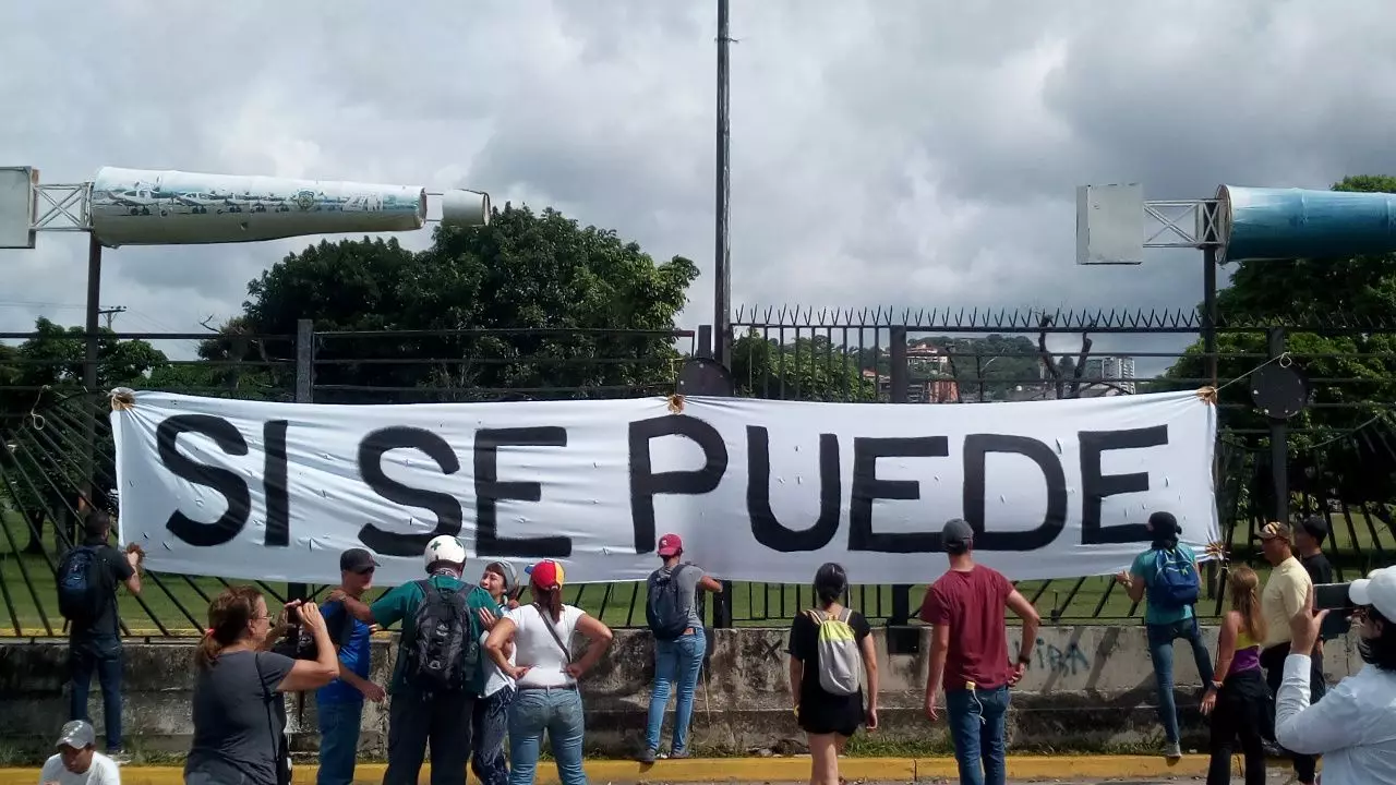 "Sí, Se Puede" significa "Sì, possiamo"?